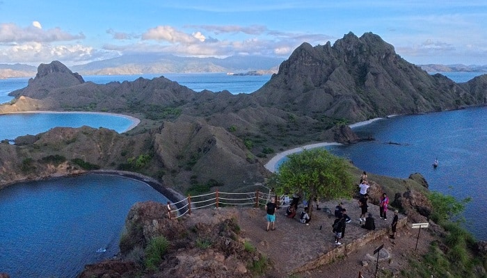 How to Visit Padar Island in 2025—Full Guide